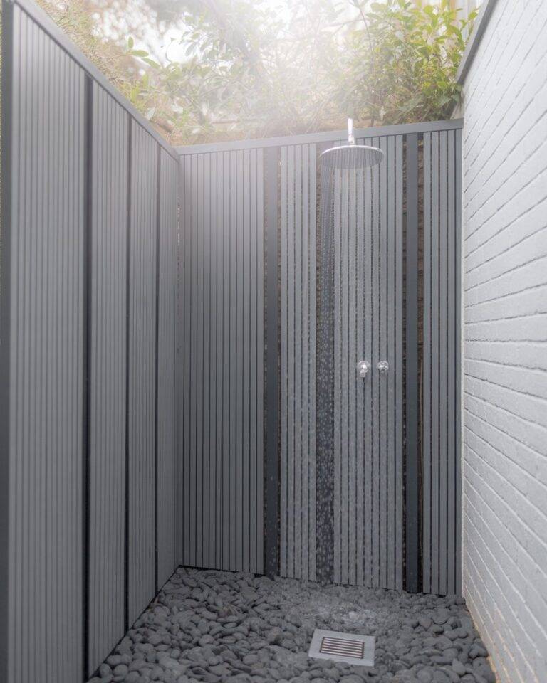 20 Outdoor Shower Room Ideas to Upgrade Your Backyard - INFOR EASY HOME