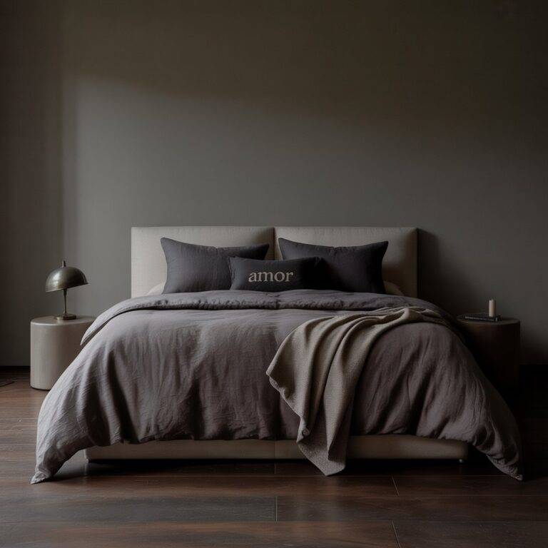 Moody Bedroom Ideas: A Designer’s Guide to Creating Dramatic, Cozy ...